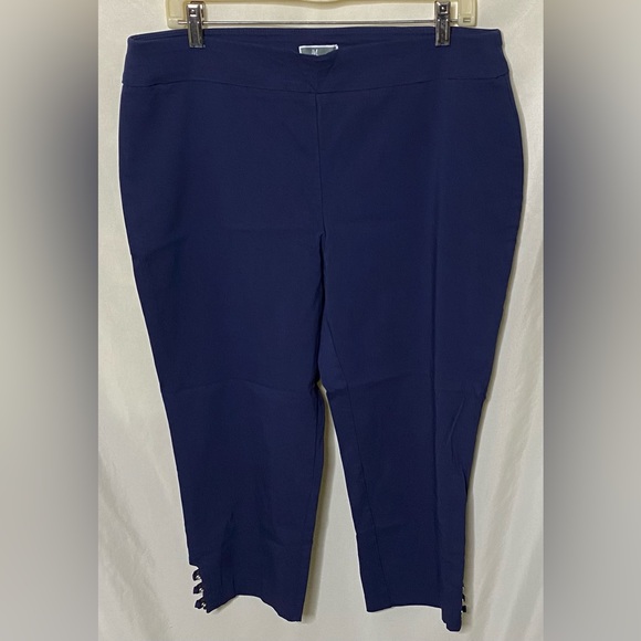 JM Collection | Pants & Jumpsuits | Jm Collection Capri Pants With ...